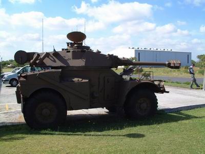 AML-90 Elan South-Africa pictures picture photo image wheeled armoured ...