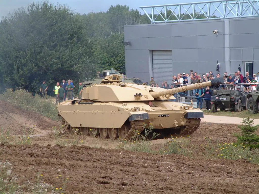 CHALLENGER I ANA MUHAREBE TANKI (CHALLENGER I MAIN BATTLE TANK) - Kara ...