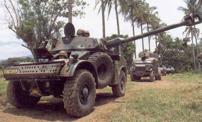 AML-90 Pictures picture Photo image Salvadoran wheeled armored armoured ...