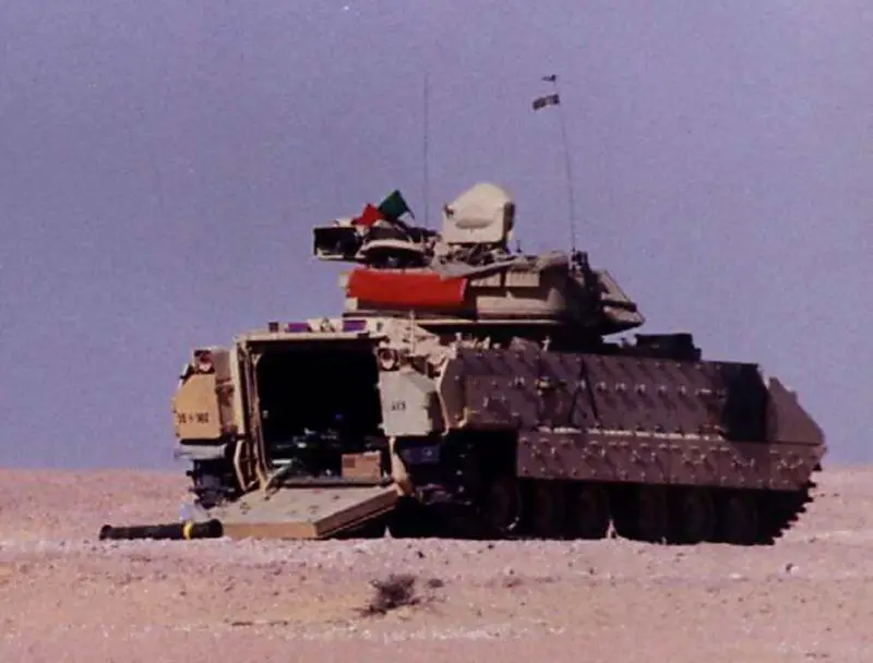 Bradley M2A2 pictures picture photo image US Army armoured armored ...