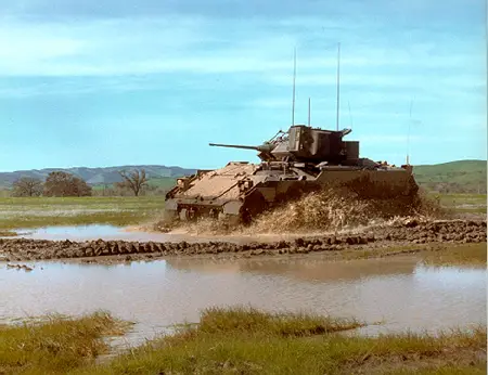 Bradley M7 Fist pictures picture photo image US Army armoured armored ...