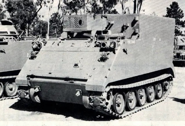 M577 Picture Photo image Pictures US Army command post armoured armored ...