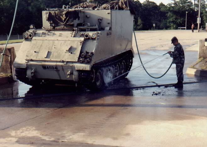 M577 Picture Photo image Pictures US Army command post armoured armored ...