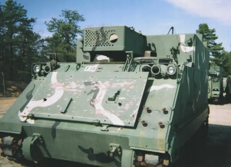 M577 Picture Photo image Pictures US Army command post armoured armored ...