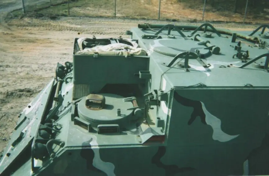 M577 Picture Photo image Pictures US Army command post armoured armored ...