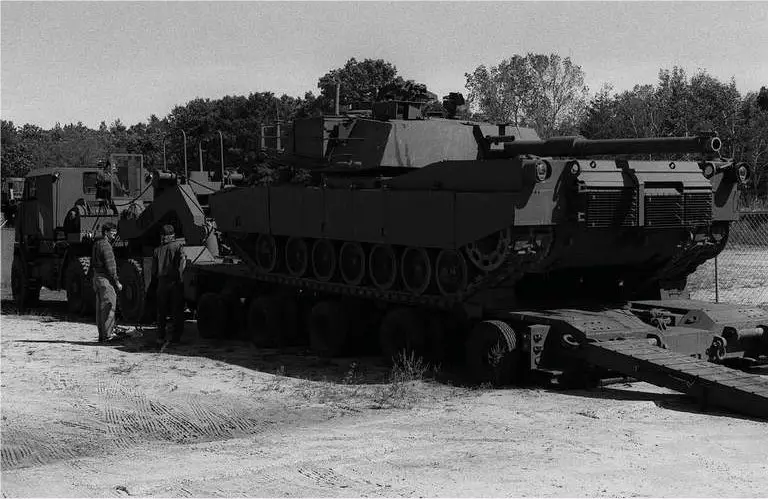 M1A1 Abrams US Description identification pictures picture photo image ...