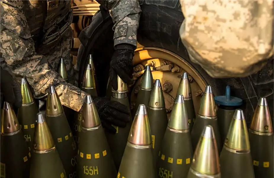 Czech Republic signs first contract to deliver 180,000 Artillery Shells ...