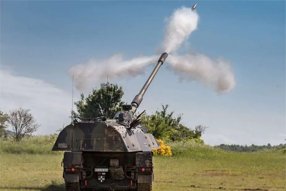 Rheinmetall Secures Contract with Germany for PzH 2000 Self-Propelled ...