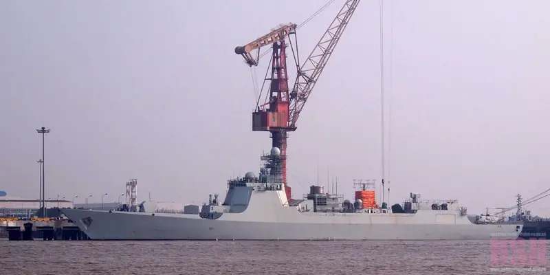 Type 052D Kungming class