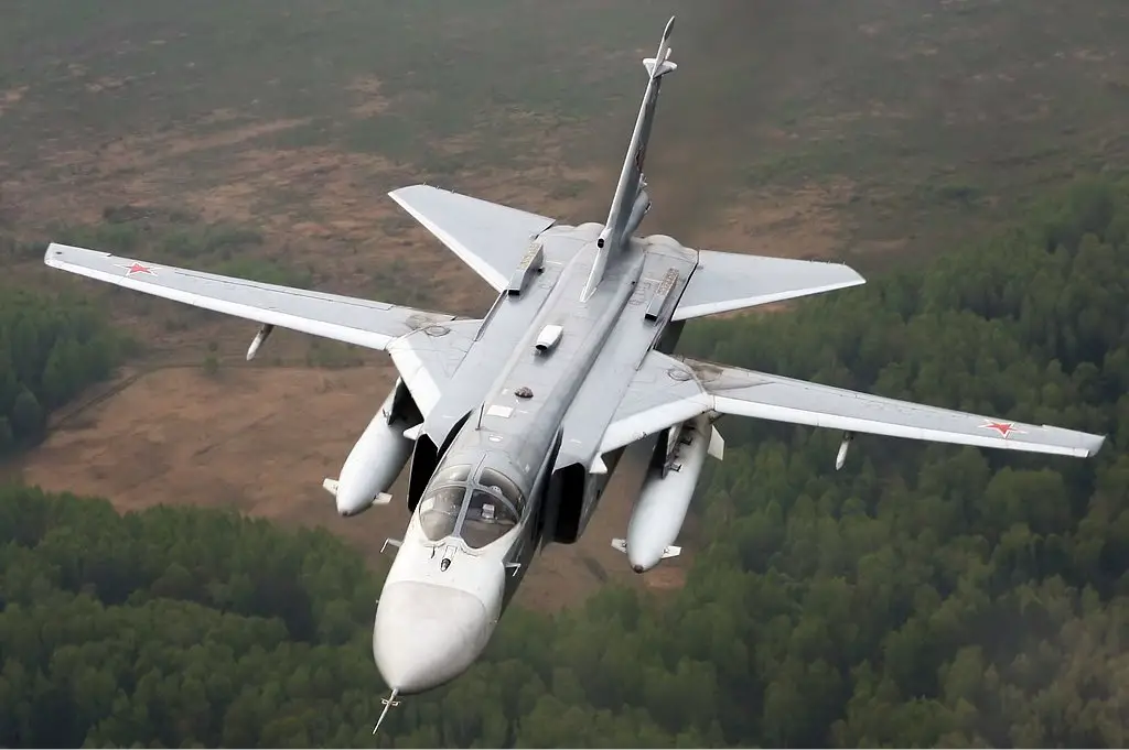 Su-24 Fencer Sukhoi