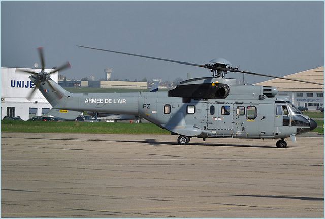 SA332 Super Puma Eurocopter H215