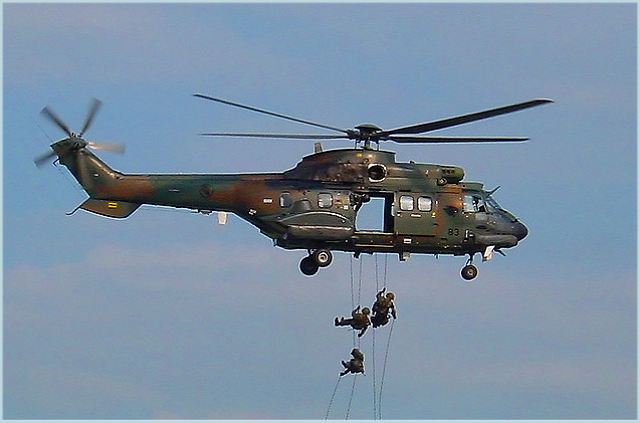 SA332 Super Puma Eurocopter H215