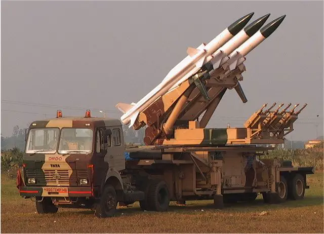 Akash SAM medium-range surface-to-air missile data pictures video ...
