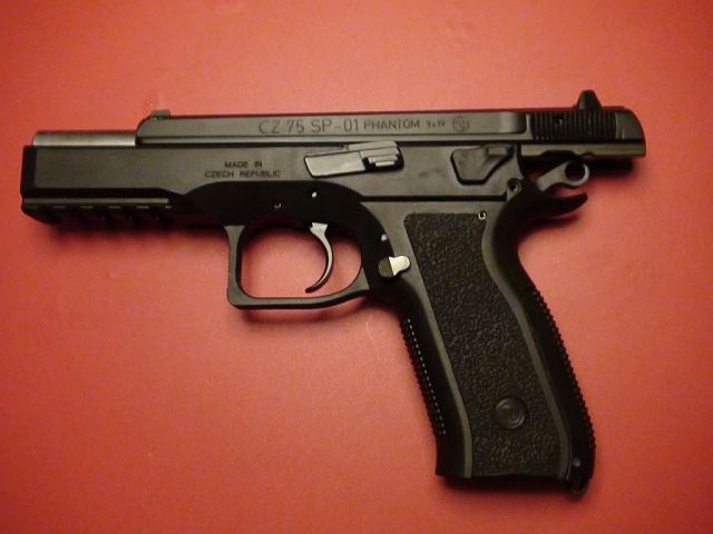 CZ 75 SP-01 PHANTOM 9mm