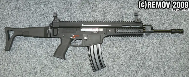 CZ S 805