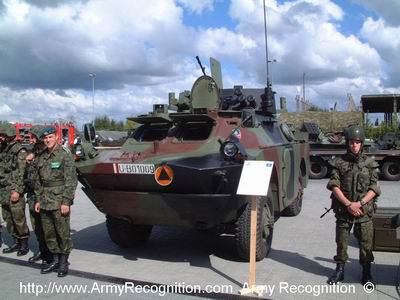 BRDM-2 M-98 (FR)