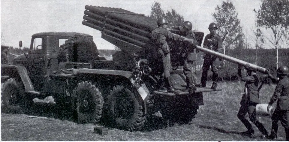 BM-21 Grad 9K51 MLRS 122mm multiple launch rocket system data | Russia ...