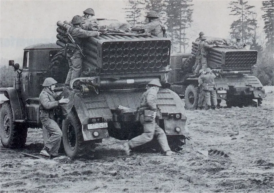 BM-21 Grad 9K51 MLRS 122mm multiple launch rocket system data | Russia ...