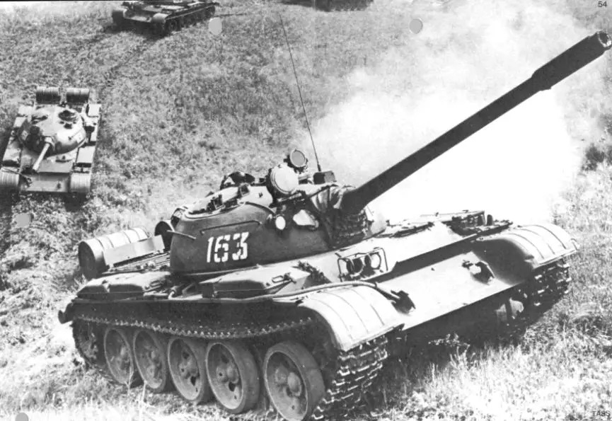 T-54 T-55 Description pictures gallery main battle tank T-54 T-55 ...