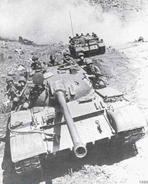T-54 T-55 Description pictures gallery main battle tank T-54 T-55 ...