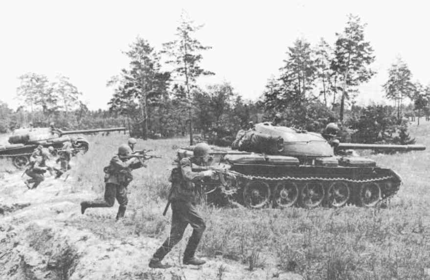 T-54 T-55 Description pictures gallery main battle tank T-54 T-55 ...
