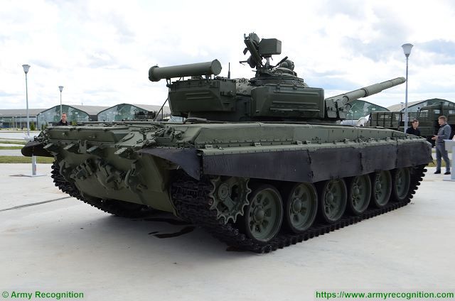 T-72A T-72 A main battle tank technical data sheet pictures | Russia Russian army tank heavy ...