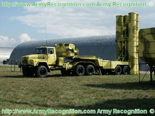 5P85TE truck trailer launcher missile S-300PMU2
