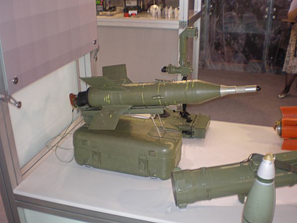 AT-3 Sagger 9K11 Malyutka anti-tank missile technical data sheet ...