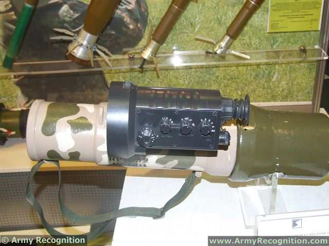 RPG-32 Hashim Nashab anti-tank grenade launcher short-range weapon ...