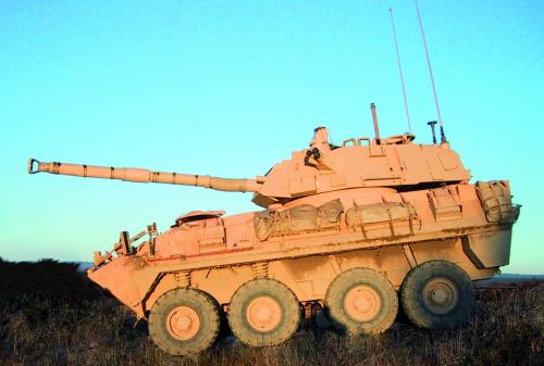 LCTS90 systeme arme 90 mm tourelle vehicule blinde cockerill canon ...