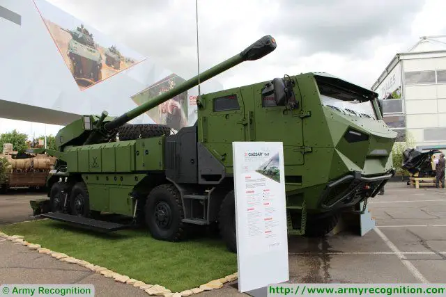 Caesar 8x8 155mm wheeled self-propelled howitzer data pictures video ...