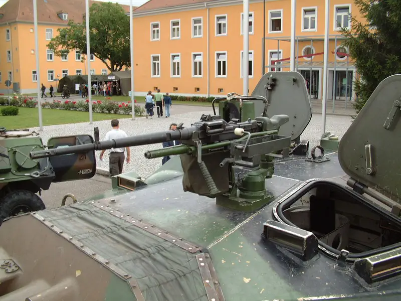 AA 52 AA-52 AA52 machine gun mitrailleuse Description Identification ...