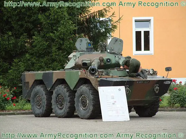 AMX-10RC