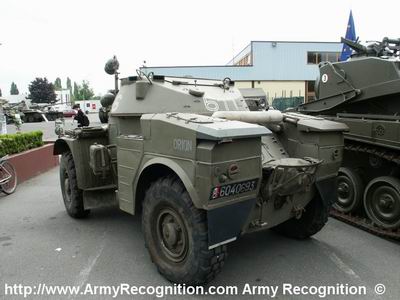 AML-60 Panhard