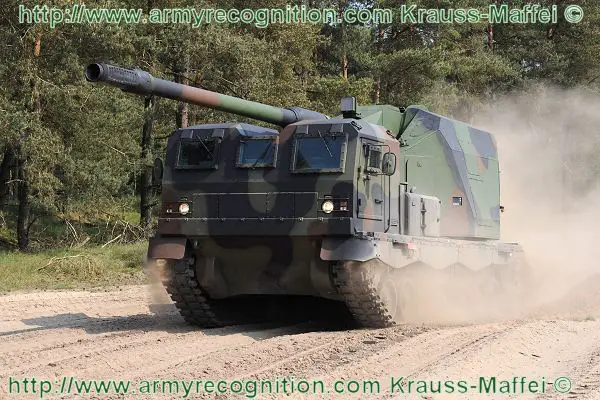 AGM Donar 155 mm self-propelled howitzer autonomous Artillery Gun ...