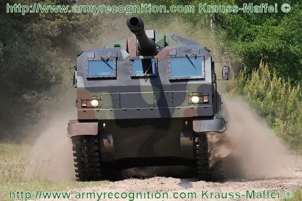 AGM Donar 155 mm self-propelled howitzer autonomous Artillery Gun ...