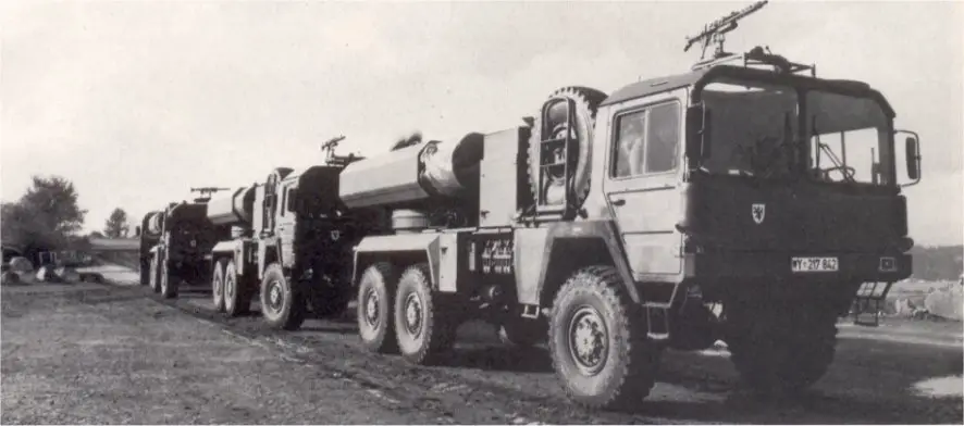 LARS SF 2 light multiple rocket launcher system artillery German army ...