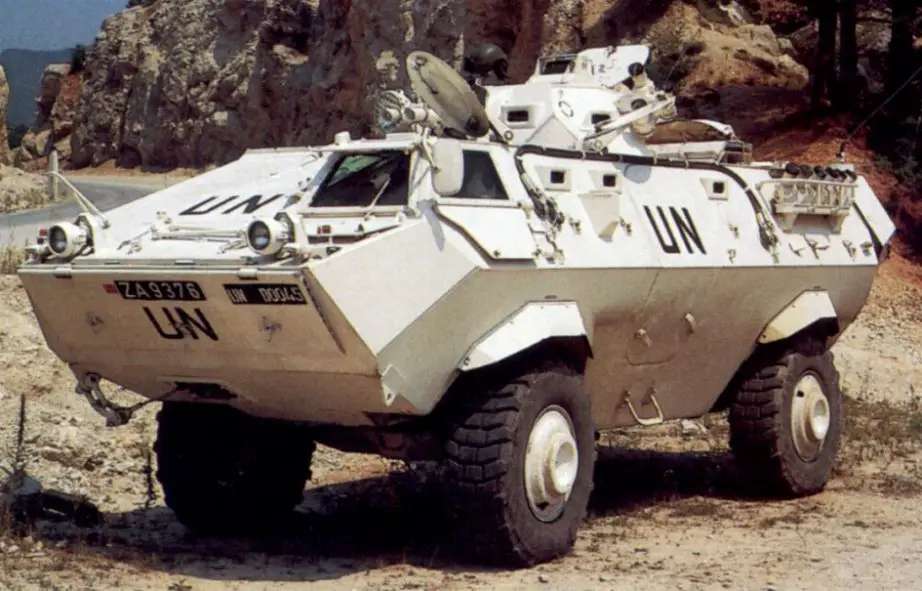 Condor UR-425 APC (FR)