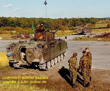 YPR-765 canon 25mm (FR)