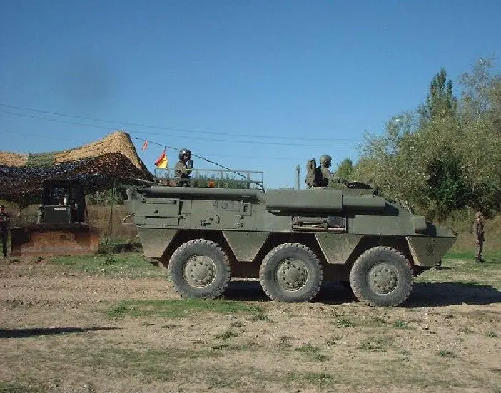BMR-600 Santa-Barbara Systemas wheeled armoured personnel carrier Spain ...