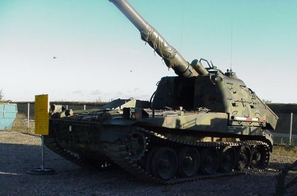 Bandkanon self-propelled howitzer artillery Swedish army Sweden ...