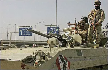 BMP-1 Iraqi Irakien Pictures Picture Photo Image light armoured armored ...