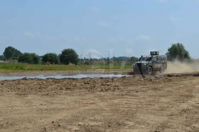 Jaws 4x4 APC