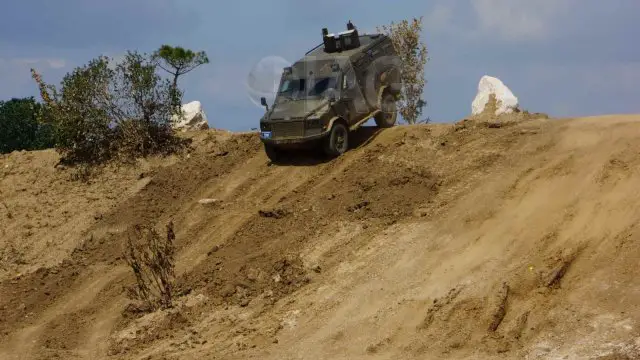 Jaws 4x4 APC