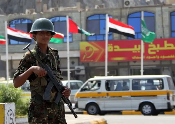 Yemen Yemeni Army ranks military combat field uniforms dress grades ...