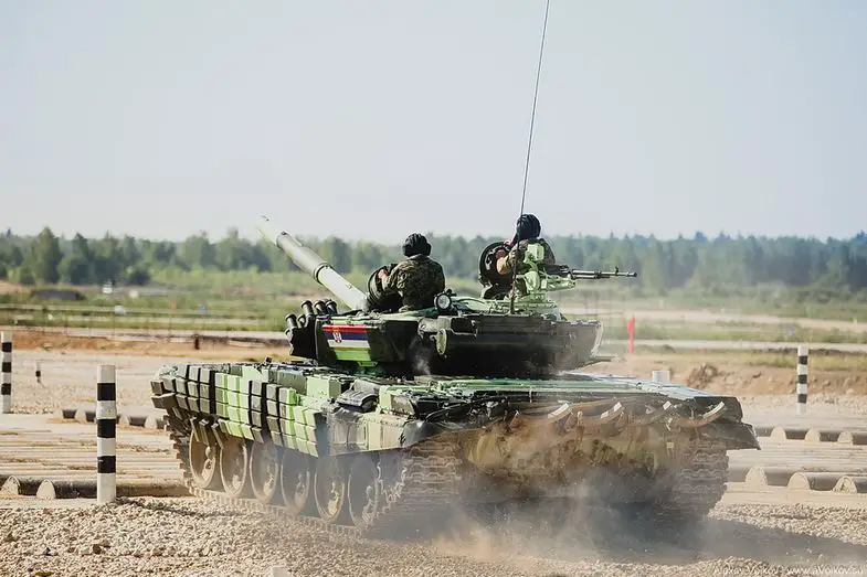 The Russian Tank Biathlon 2014 competition with tankers from 12 ...