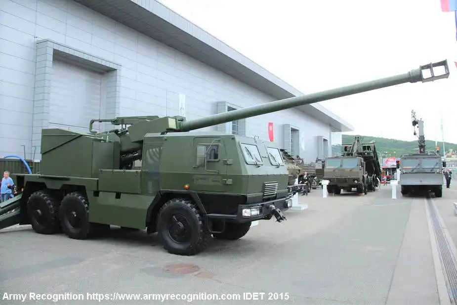 Ukraine plans to develop new 155mm wheeled self-propelled howitzer based on Slovakian Eva