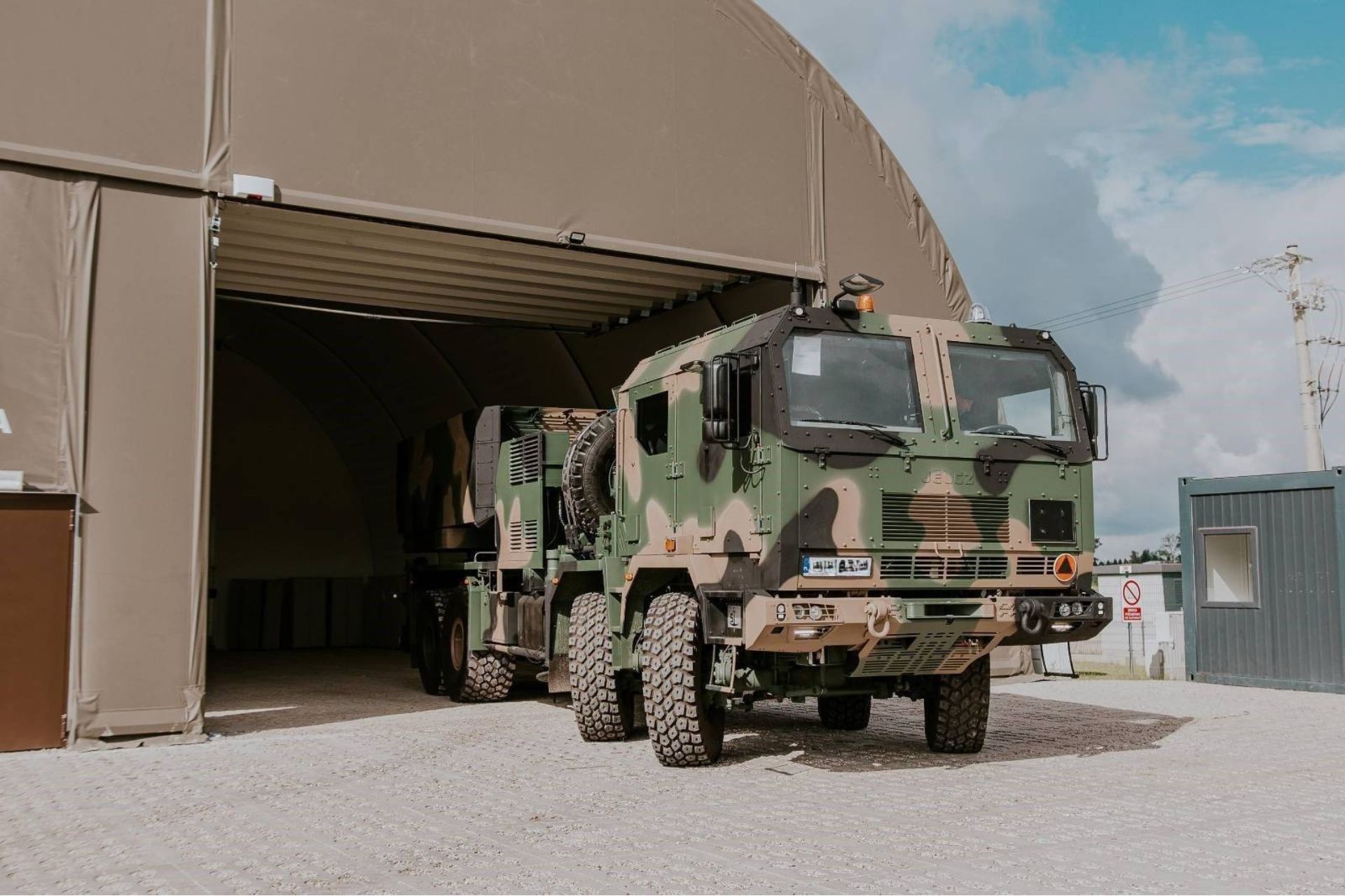 First Homar-K Multiple Launch Rocket System Delivered to Polish ...