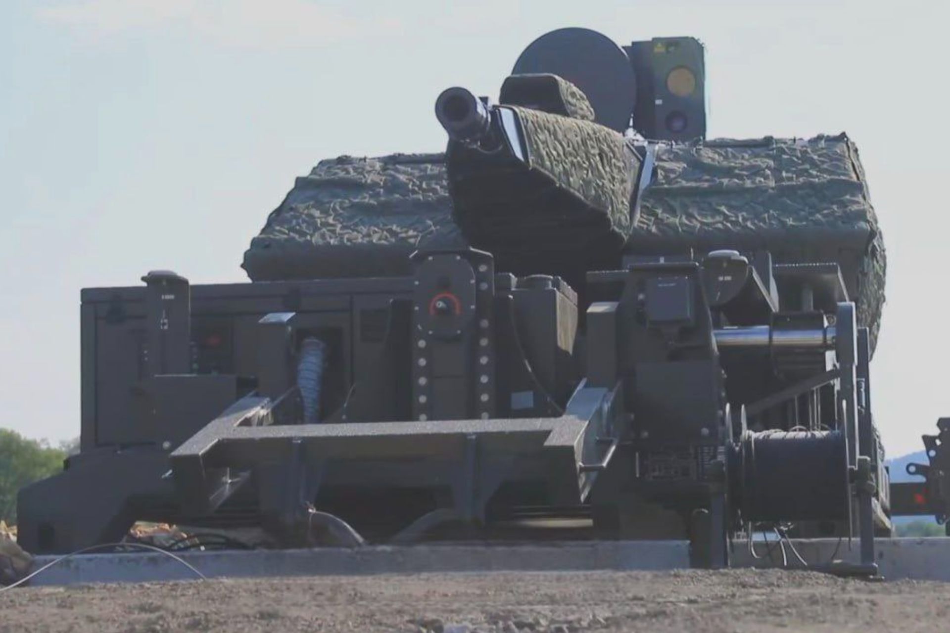 First Photo of Ukrainian Skynex Air Defense System Supplied by Germany