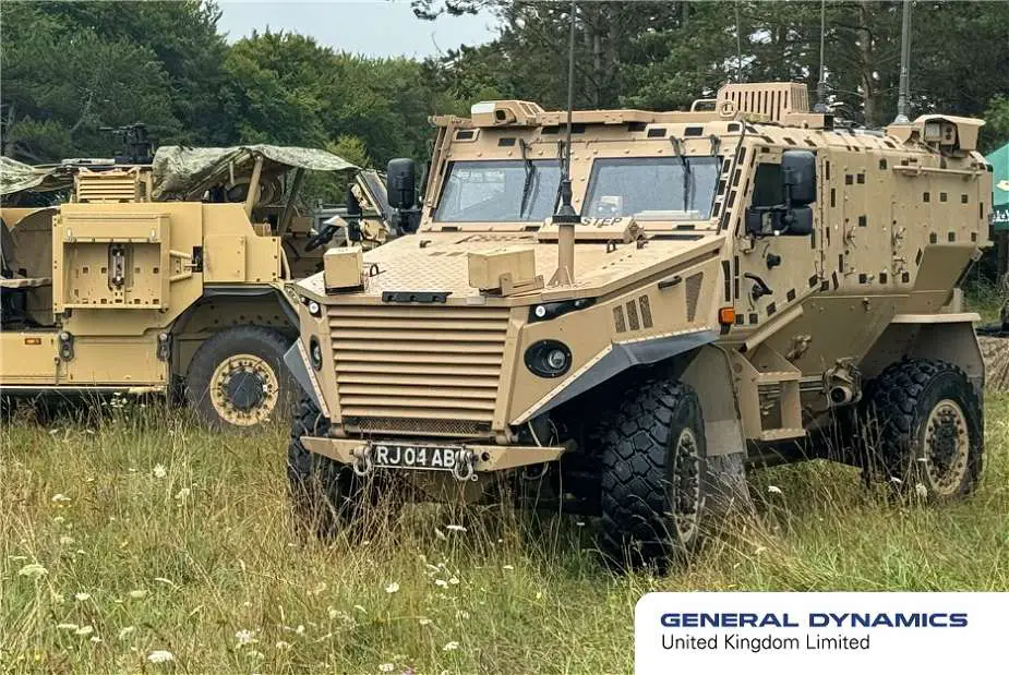 General Dynamics UK Unveils New Foxhound Variant 4x4 Command Vehicle ...